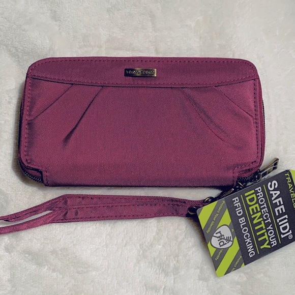 Travelon | Bags | Nwt Travelon Rfid Clutch Wallet W Removable Strap ...